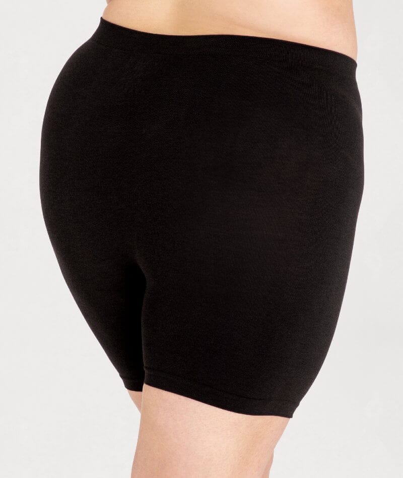 Underbliss Seamless Bamboo Blend Anti-Chafing Shorts - Black - Curvy